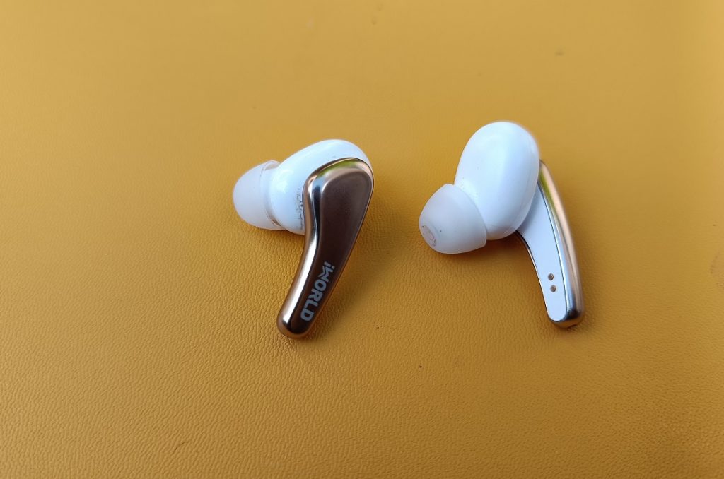 The iWorld Airdopes W121 Earbuds Review - Great Sound Quality and ...